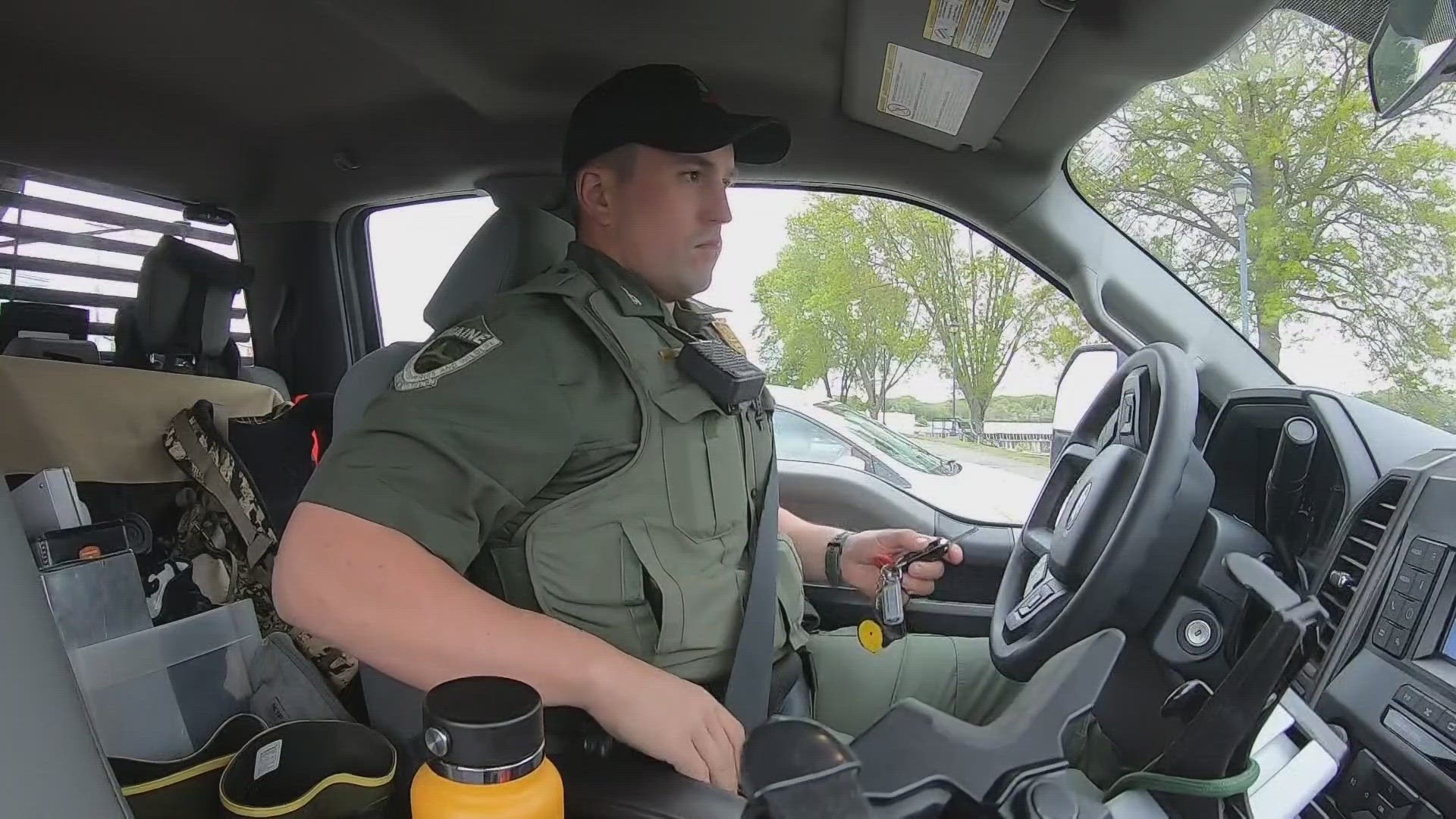 Park Ranger vs Game Warden: Roles, Responsibilities, and Differences ...